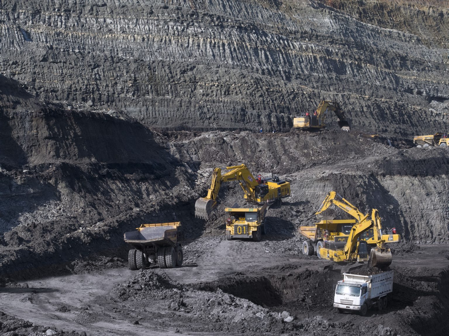 PT Kuansing Inti Makmur (KIM) – Golden Energy and Resources